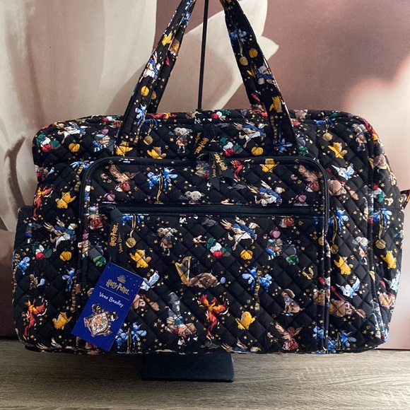 Vera Bradley | Bags | Vb Harry Potter Weekender Travel Bag In Cotton ...